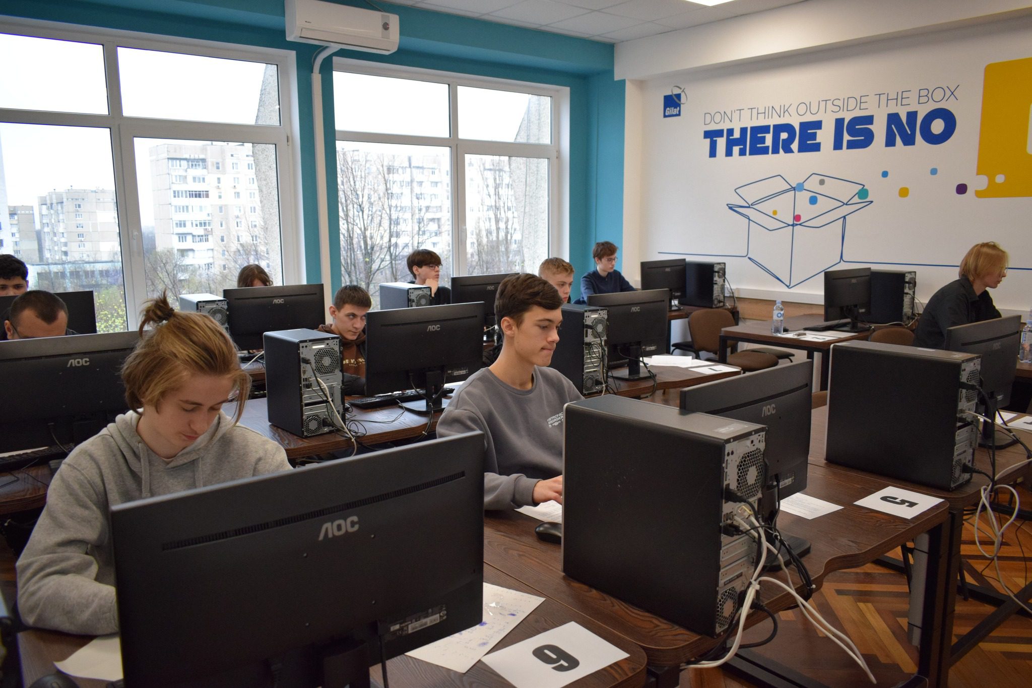 FCIM-UTM A CELEBRAT ÎNVINGĂTORII OLIMPIADEI REPUBLICANE DE INFORMATICĂ ...